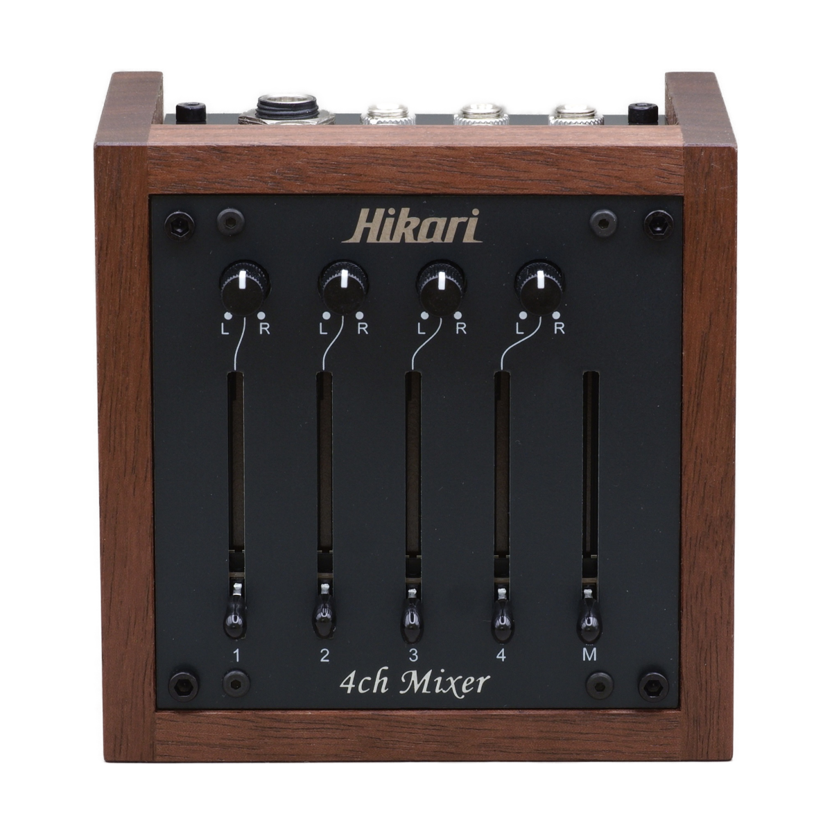 Hikari Instruments 4CH Mixer — Clockface Modular