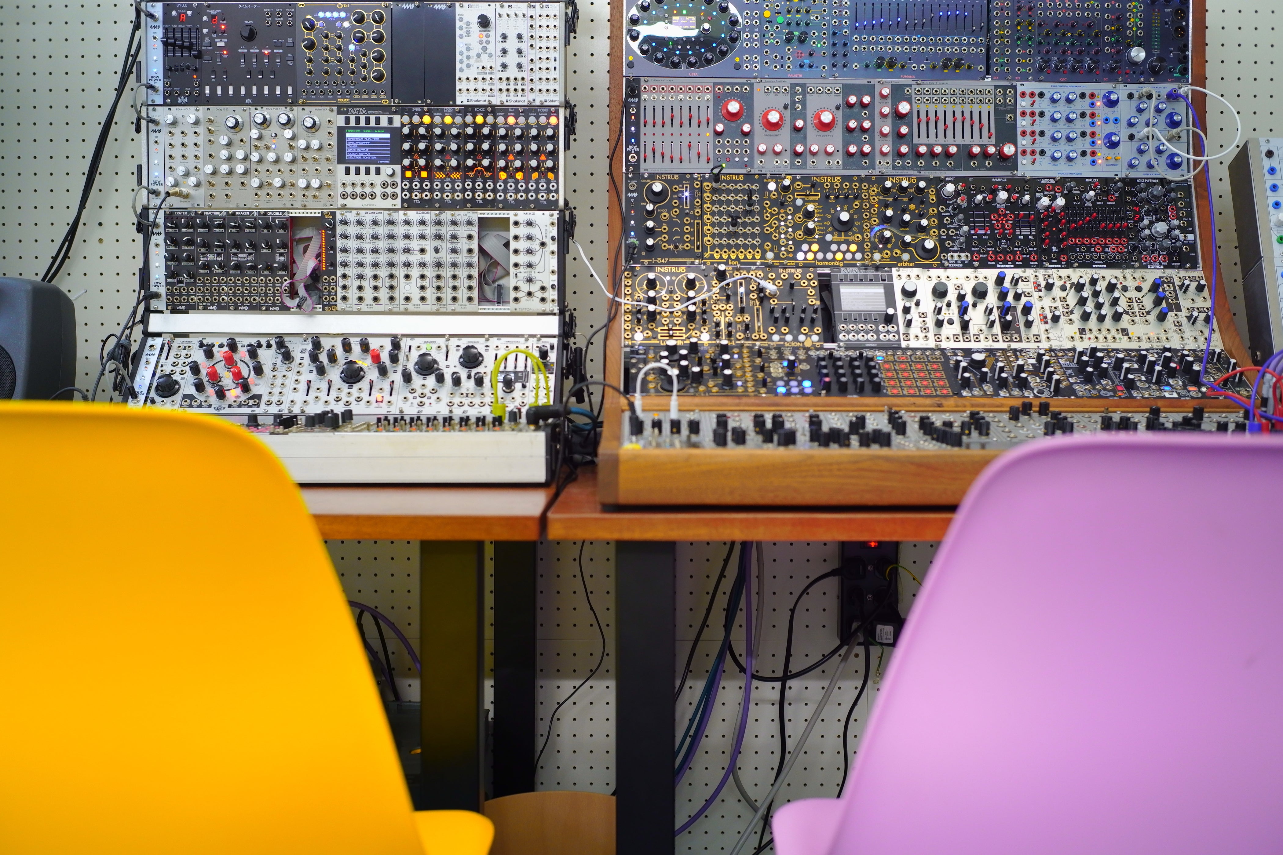 ショールームについて— Clockface Modular